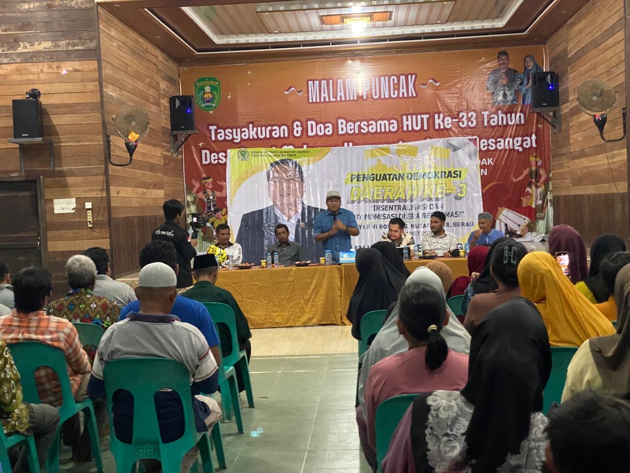 Budianto Bulang Lakukan Penguatan Demokrasi di Long Mesangat, Ajak ...